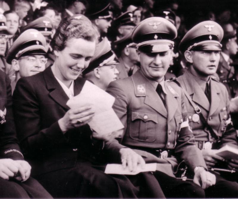 DVDs zur Zeitgeschichte Politik versandkostenfrei bei ZeitReisen